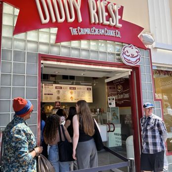 DIDDY RIESE COOKIES - Updated July 2025 - 3462 Photos & 5916 Reviews ...