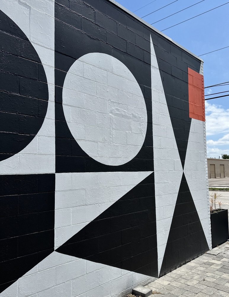 ATOMIC JUNKIES MID CENTURY MODERN - Updated August 2024 - 101 Photos ...