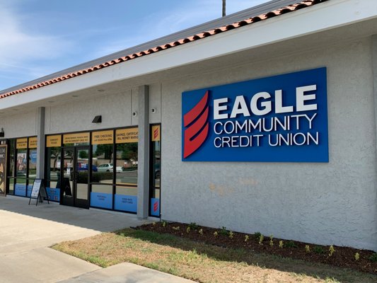 EAGLE COMMUNITY CREDIT UNION - Updated December 2025 - 24 Reviews ...