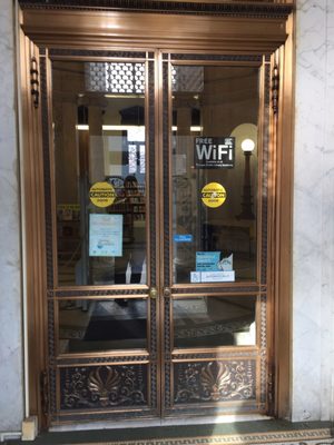 CHICAGO PUBLIC LIBRARY-BLACKSTONE BRANCH - Updated November 2025 - 40 ...