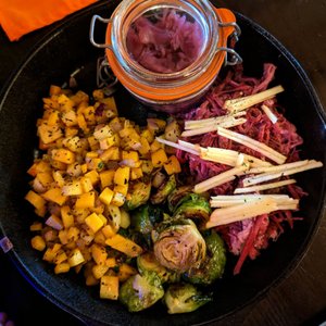 CHOP’S KALL INN - 4089 Sandy Hook Rd, Hazel Green, Wisconsin - Supper ...