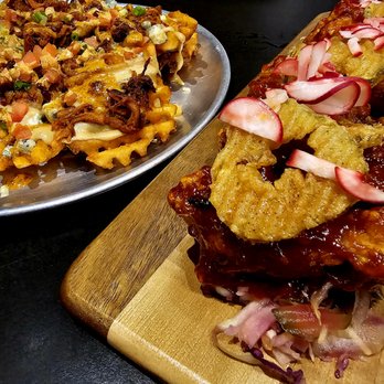 STACK 571 BURGER & WHISKEY BAR - Updated August 2024 - 261 Photos & 224 ...