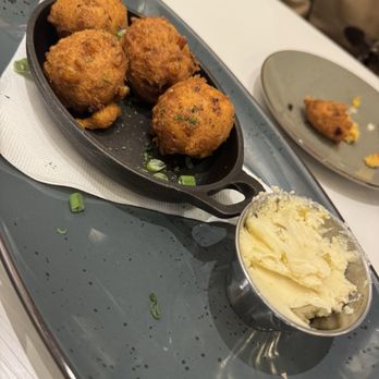 RED DOOR GRILLE - Updated May 2025 - 130 Photos & 78 Reviews - 5964 S ...