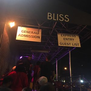 BLISS NIGHTCLUB - 35 Photos & 78 Reviews - Dance Clubs - 2122 24th Pl ...