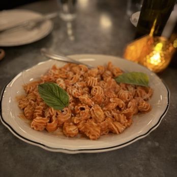 ZARELLA PIZZERIA & TAVERNA - Updated October 2025 - 339 Photos & 137 ...