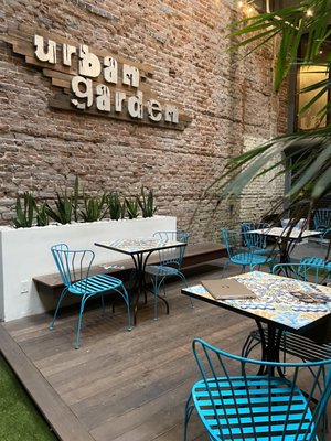 URBAN GRIND COFFEE COMPANY - Updated May 2025 - 353 Photos & 150 ...