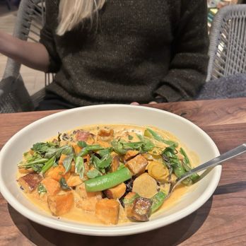 TRUE FOOD KITCHEN - Updated June 2025 - 46 Photos & 31 Reviews - 4104 ...