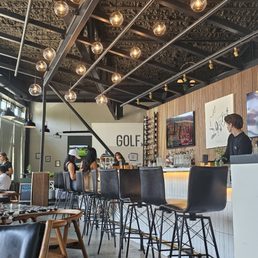 FORE SCORE A GOLF TAVERN - Updated July 2025 - 248 Photos & 67 Reviews ...