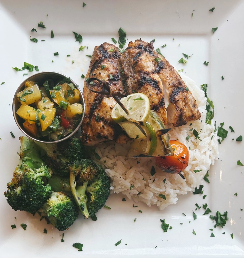 NEIGHBOR - 33 Photos - 4023 MacArthur Ave, Richmond, Virginia - Comfort ...