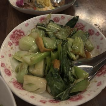 LOM WONG - Updated May 2025 - 720 Photos & 339 Reviews - 218 E Portland ...