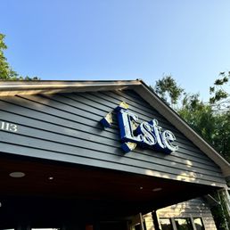 ESTE - Updated October 2025 - 1164 Photos & 365 Reviews - 2113 Manor Rd ...