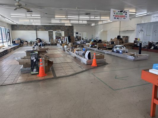 SUPER SALE BIN STORE - Updated December 2025 - 13 Photos & 20 Reviews ...