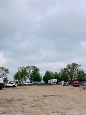 MUNY PARK CAMPGROUND - Updated March 2025 - 1401 Ave O, Cozad, Nebraska ...