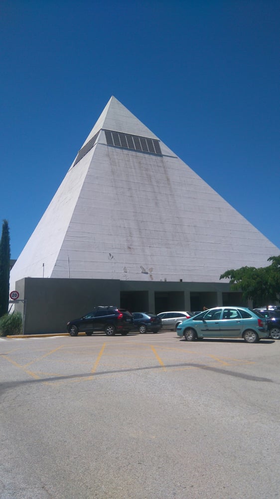 I.E.S. PIRÁMIDE - Carretera de Cuarte, s/n, Huesca, Spain - Middle ...