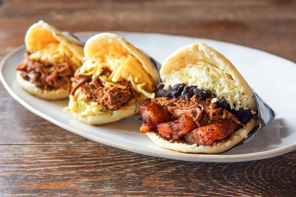 DOGGI’S AREPA BAR - Updated May 2026 - 62 Photos & 22 Reviews - 250 NW ...
