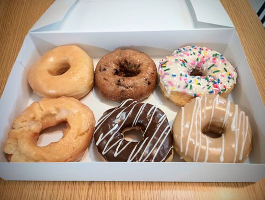 SUNRISE DONUTS CAFE & BAKERY - Updated February 2025 - 54 Photos - 14 ...