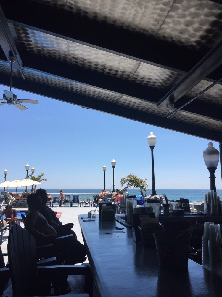 DEEP END POOL BAR - 17th St & Boardwalk, Ocean City, Maryland ...
