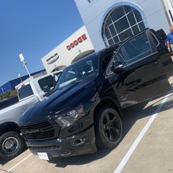 HELFMAN DODGE CHRYSLER JEEP RAM FIAT - 121 Photos & 319 Reviews - Car ...