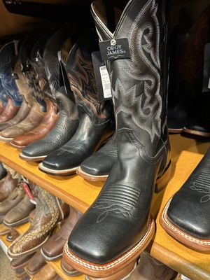 BOOT FACTORY OUTLET - Updated December 2025 - 26 Photos & 14 Reviews ...