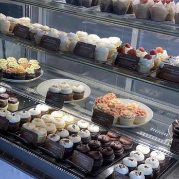 MAXIE B’S - Updated October 2025 - 702 Photos & 536 Reviews - 2403 ...