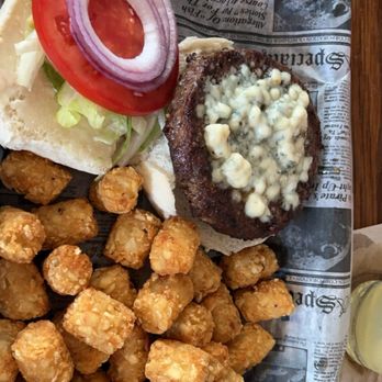 BLEACHERS SPORTS BAR & GRILL - Updated October 2025 - 34 Photos & 75 ...