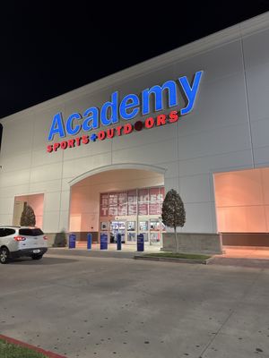 ACADEMY SPORTS + OUTDOORS - Updated October 2025 - 42 Photos & 55 ...