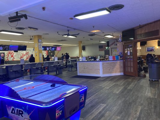 LINDEN LANES - Updated August 2024 - 37 Photos & 37 Reviews - 741 N ...