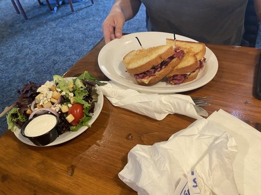 TRINITY ALPS GOLF BAR & RESTAURANT - Updated July 2025 - 70 Photos & 58 ...