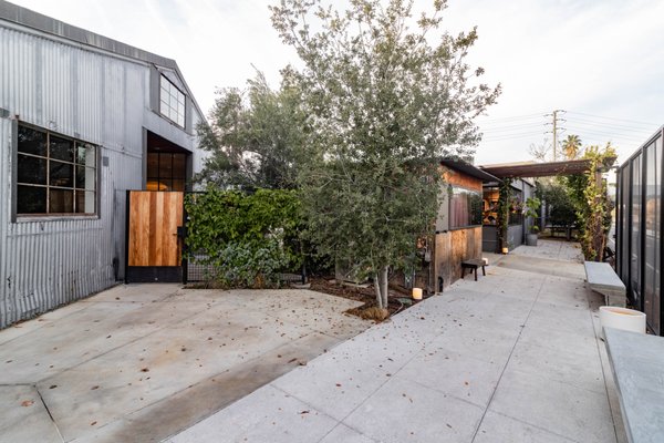 QUANTUM CLINIC - Updated December 2025 - 30 Photos & 46 Reviews - 2828 ...