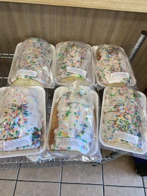 ROYAL PASTRY SHOP - 168 Photos & 80 Reviews - Bakeries - 738 Cambridge ...