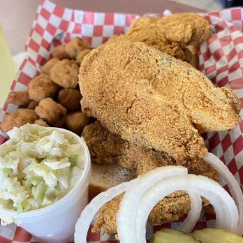 REAL FISH - Updated December 2025 - 14 Photos & 14 Reviews - 223 W ...