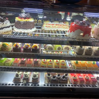 SHATILA BAKERY - DEARBORN - Updated May 2024 - 1045 Photos & 814 ...