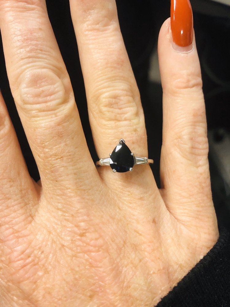 SCOTSMAN COIN AND JEWELRY - 11 Photos & 33 Reviews - 11005 Olive Blvd ...