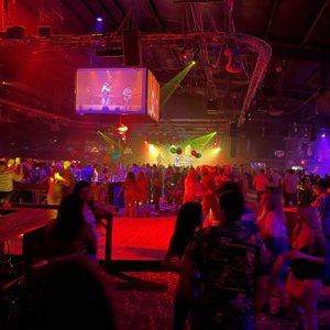 COWBOYS RED RIVER - 102 Photos & 277 Reviews - 10310 Technology Blvd E ...