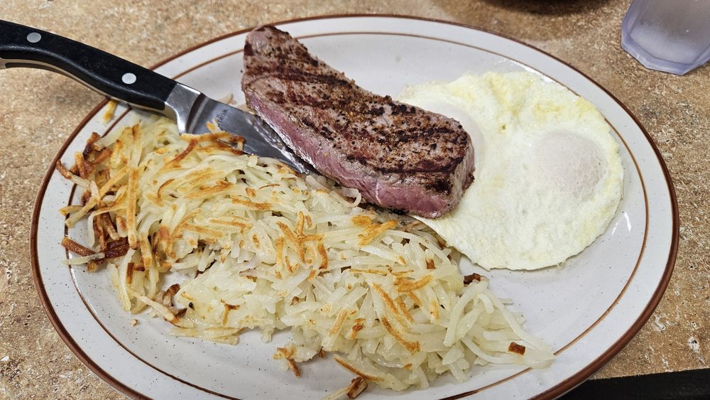 RED STAR DINER - Updated December 2025 - 12 Photos & 41 Reviews - 7327 ...