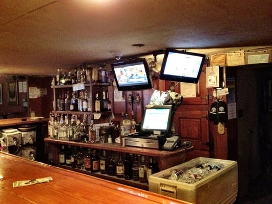 BRACKNEY INN - Updated December 2025 - 19 Reviews - 769 Brackney Hill ...