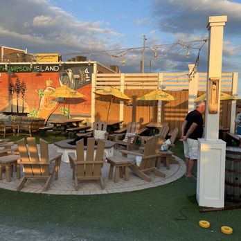 THOMPSON ISLAND BREWING COMPANY - Updated May 2026 - 572 Photos & 272 ...