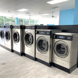 Best Laundry Mats Near Me - January 2026: Find Nearby Laundry Mats ...
