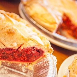 CRYSTAL CREEK CAFE - Updated December 2025 - 438 Photos & 593 Reviews ...