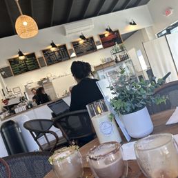 CAFE CLUB MONTVILLE - Updated July 2025 - 44 Photos & 24 Reviews - 67 ...