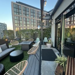 TREEHOUSE ROOFTOP - Updated November 2024 - 148 Photos & 56 Reviews ...