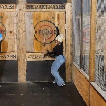 KRAKEN AXES - Updated July 2024 - 98 Photos & 91 Reviews - 840 E St NW, Washington, District of ...