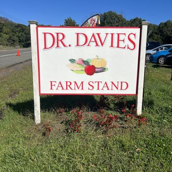 DR DAVIES FARM STAND - Updated August 2025 - 141 Photos & 118 Reviews ...