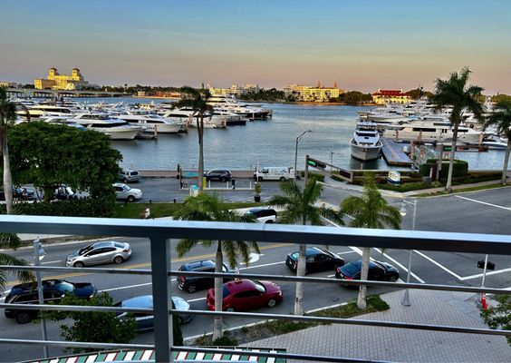 BAR CAPRI - Updated September 2025 - 133 Photos & 36 Reviews - 185 ...