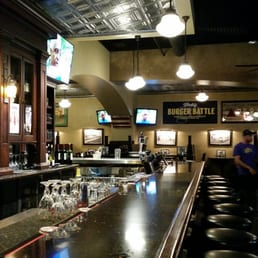 GOLD NUGGET TAVERN & GRILLE - Updated November 2025 - 211 Photos & 343 ...