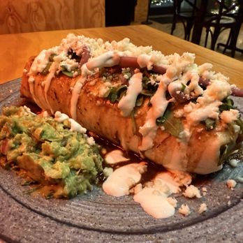 LALO - Updated March 2025 - 718 Photos & 506 Reviews - 26 W Ct St ...