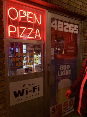 BIGGS BAR & GRILL - Updated October 2025 - 46 Photos & 52 Reviews ...