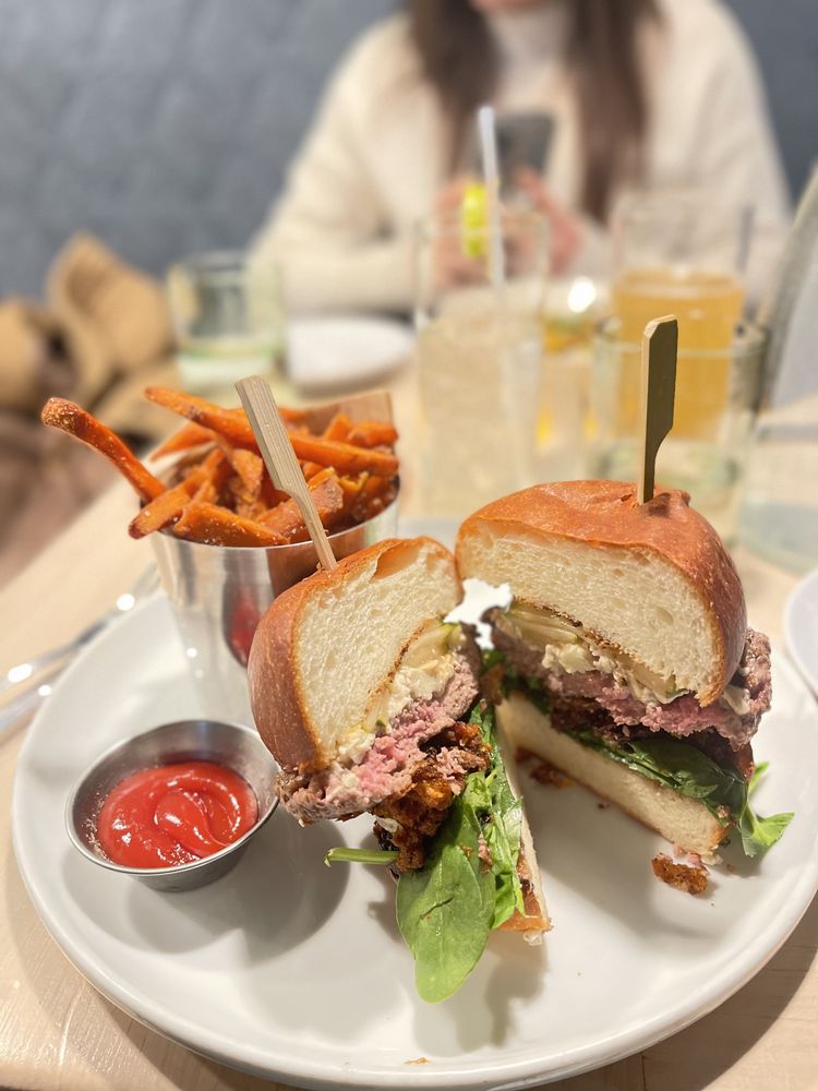 NAÏVE KITCHEN + BAR - Updated November 2024 - 1004 Photos & 436 Reviews ...