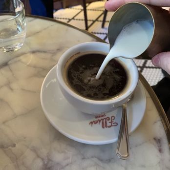 FELLINI COFFEE - CHELSEA - Updated July 2025 - 43 Photos & 29 Reviews ...