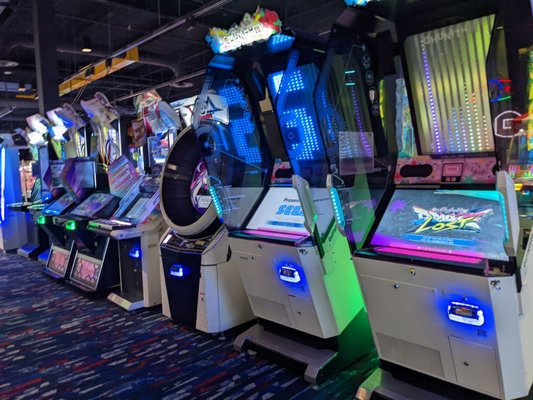 ROUND 1 - Updated December 2025 - 32 Photos & 25 Reviews - Park City ...